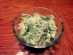 Keto Mint Chocolate Chip Ice Cream! - Caveman Keto